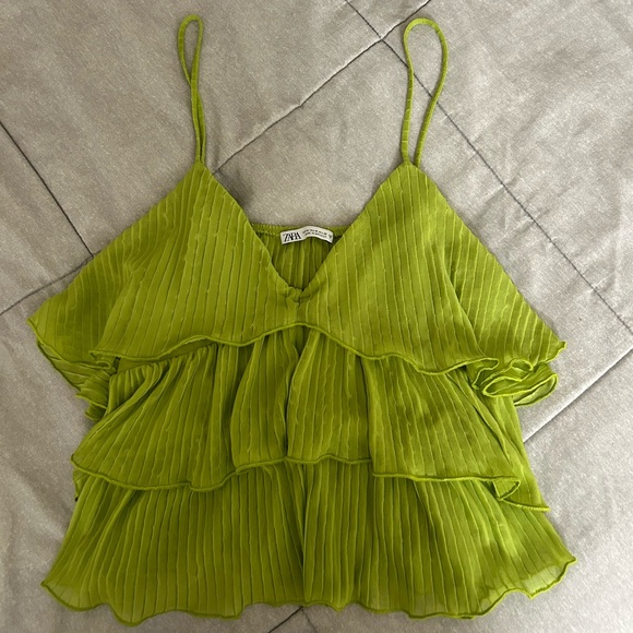 Zara | Tops | Zara Flowy Layered Top | Poshmark